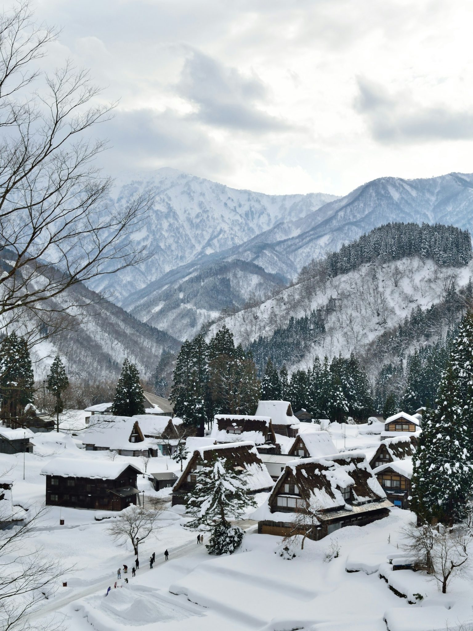 Ainokura: Den skjulte fjellandsbyen i Japan - JapanGuiden.no